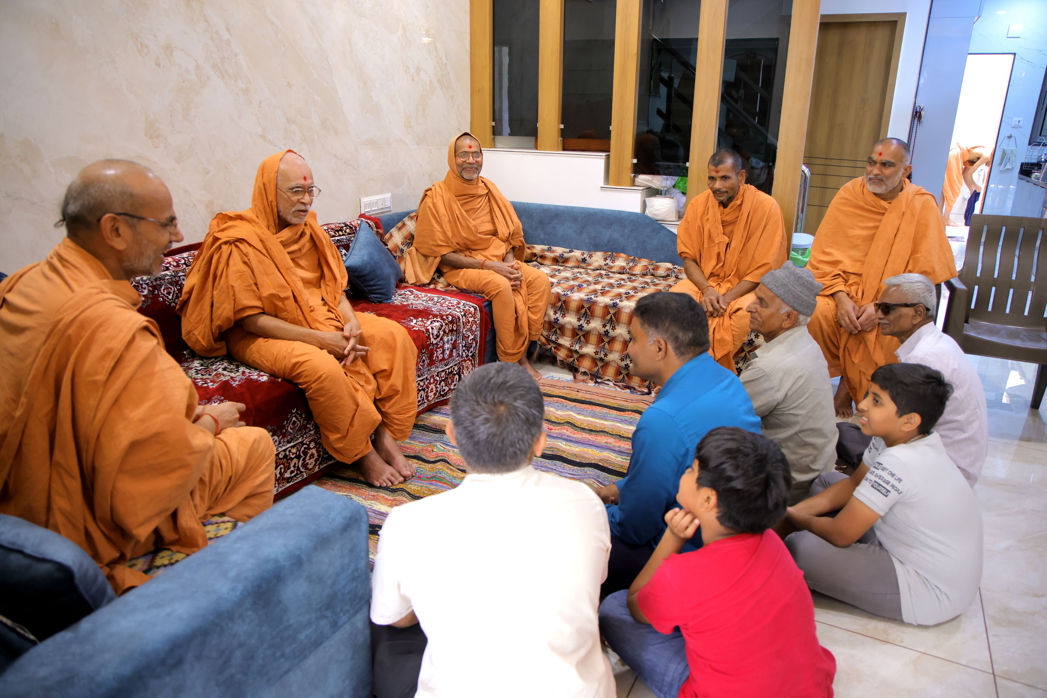 Rajkot Gurukul - Thakorji's thal and Padhramani of HH Gurumaharaj at ...
