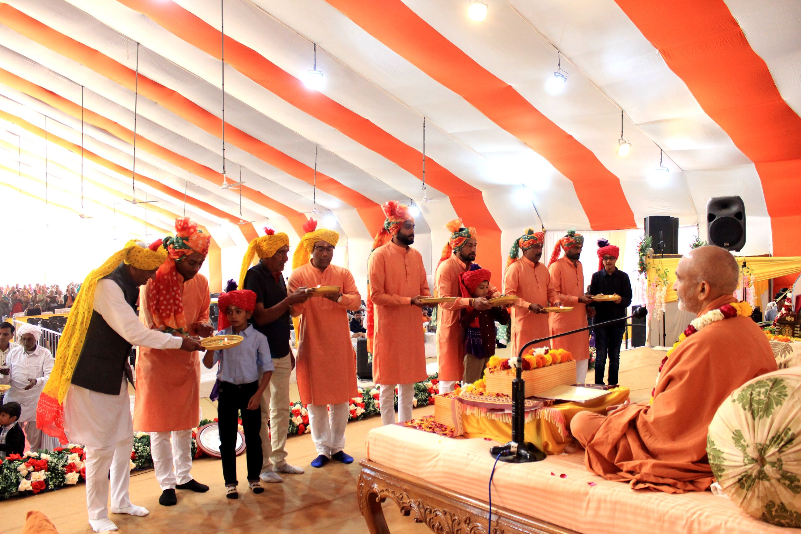 Rajkot Gurukul - Shrimad Bhagwat Kathaparayan organized by Lakhani ...