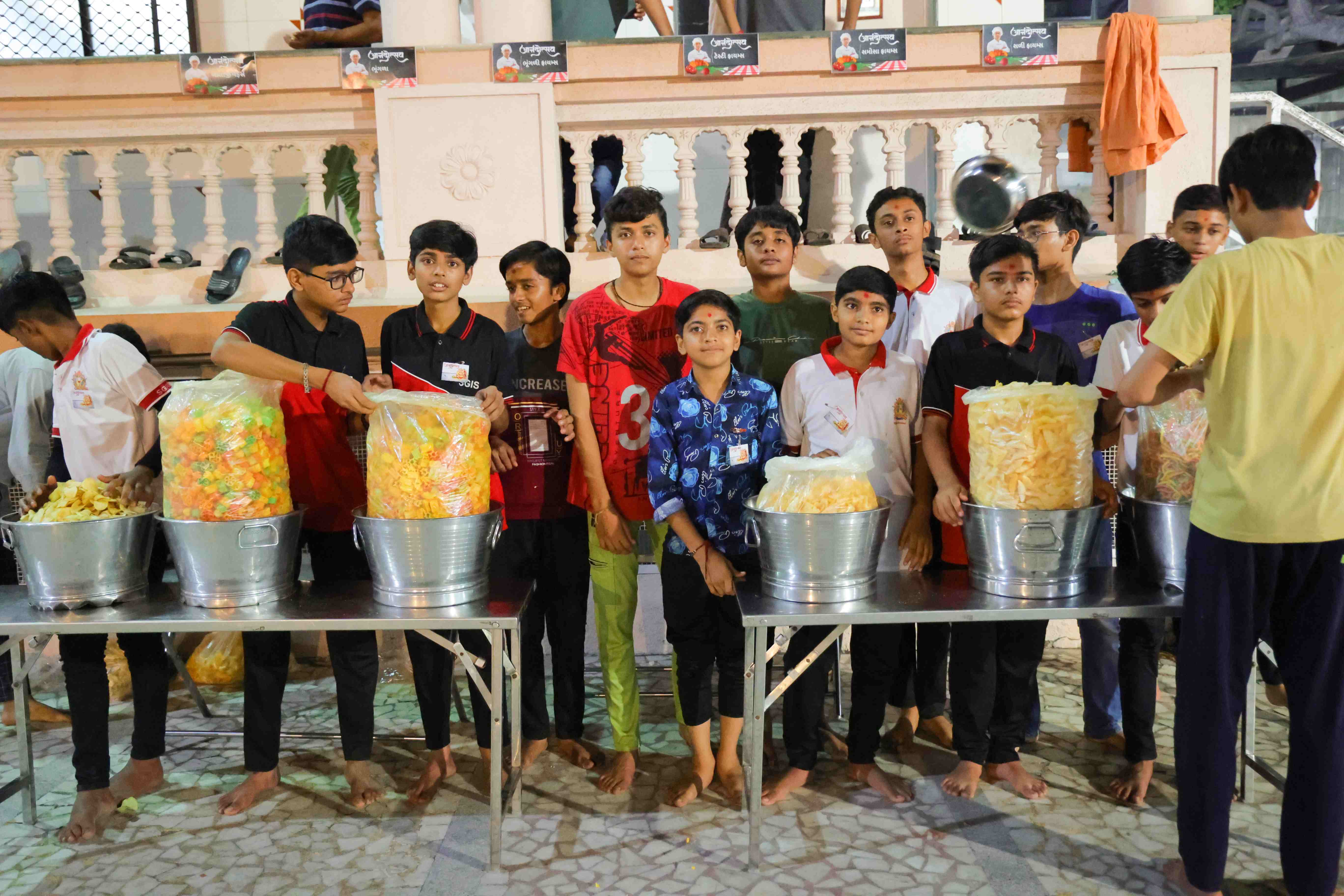 Anandotsav at Rajkot Gurukul | Swaminarayan Gurukul Rajkot Sansthan
