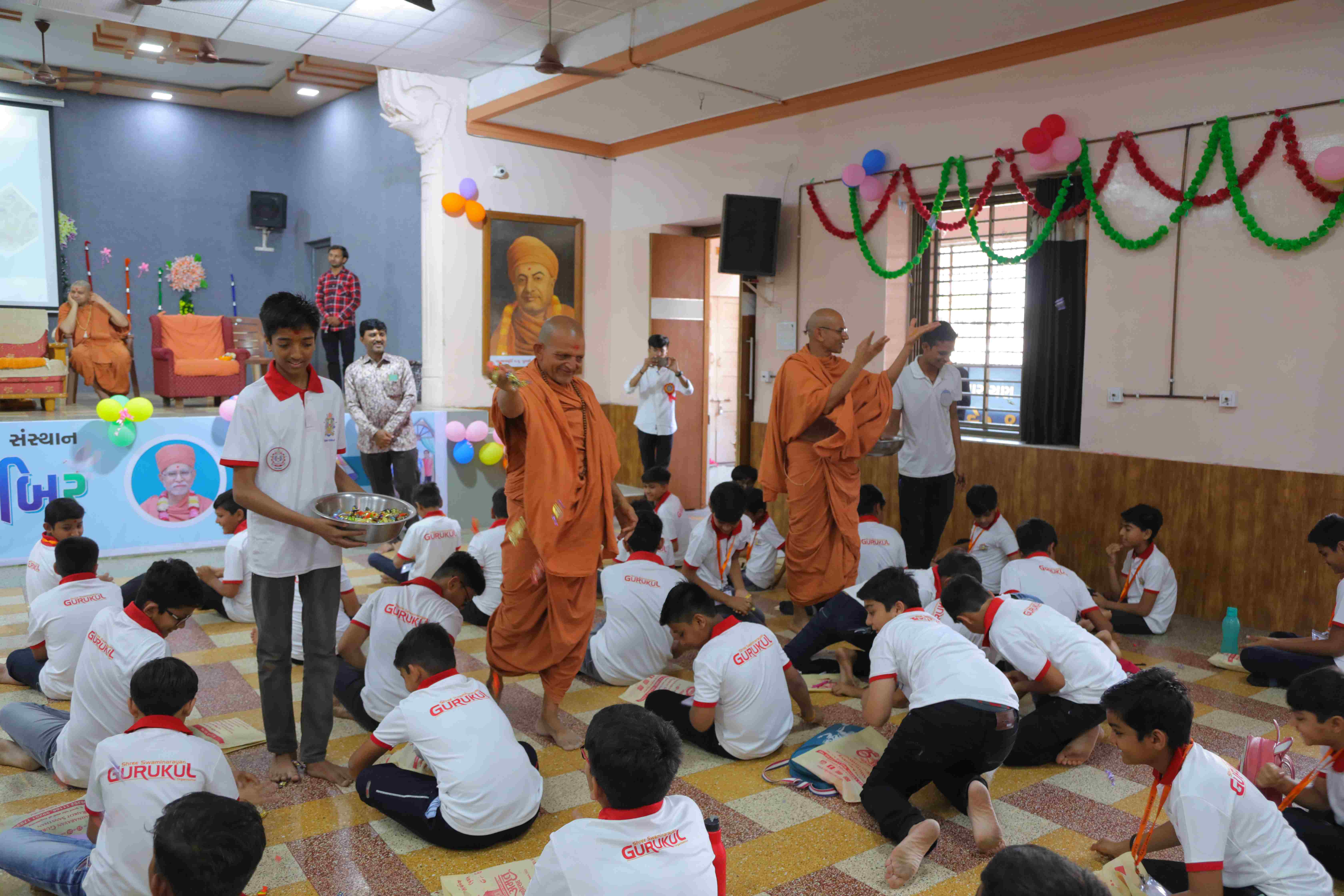 Bal Sanskar Shibir 2022 at Rajkot Gurukul | Swaminarayan Gurukul Rajkot ...