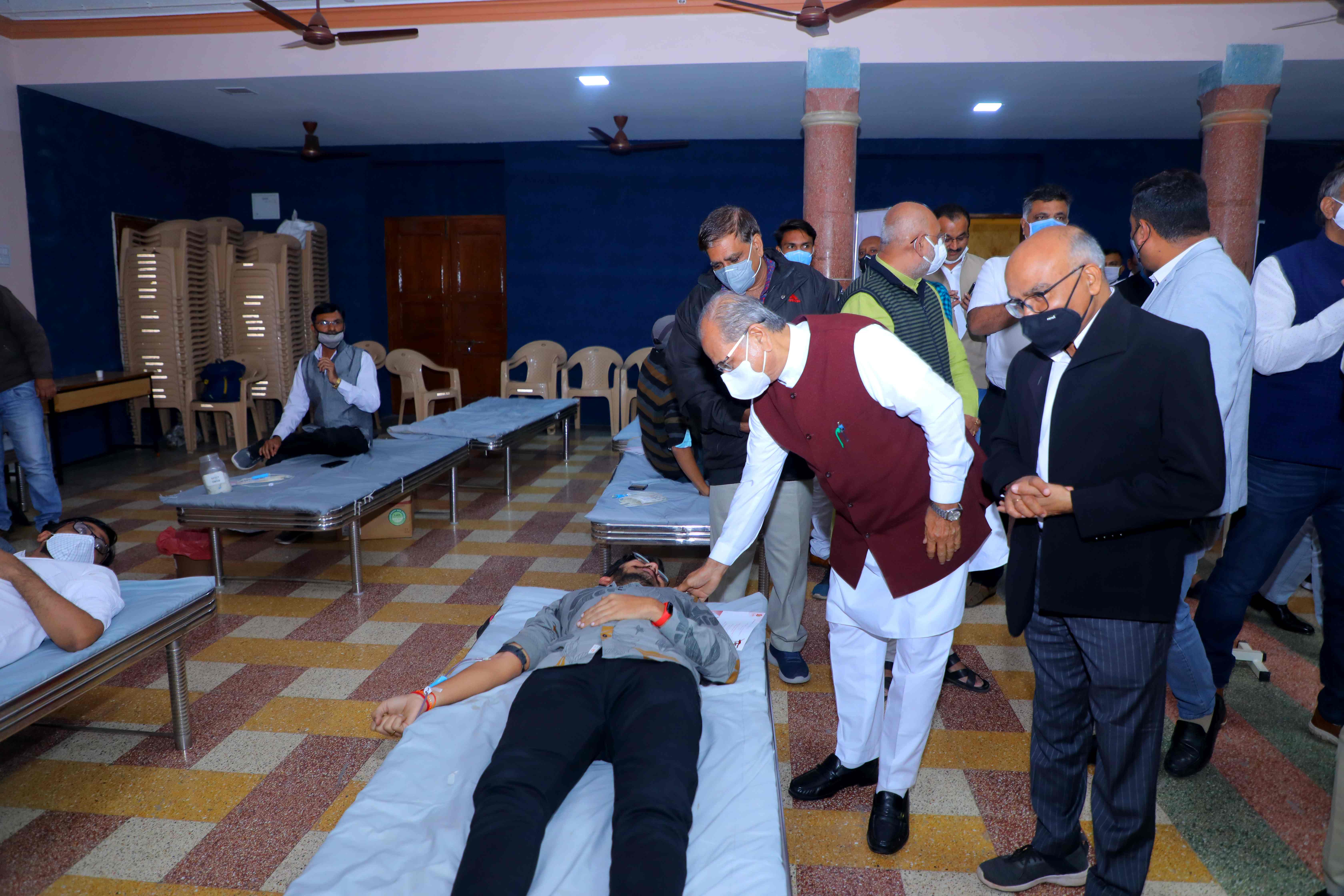 Maha Raktadan Shibir - Rajkot | Swaminarayan Gurukul Rajkot Sansthan