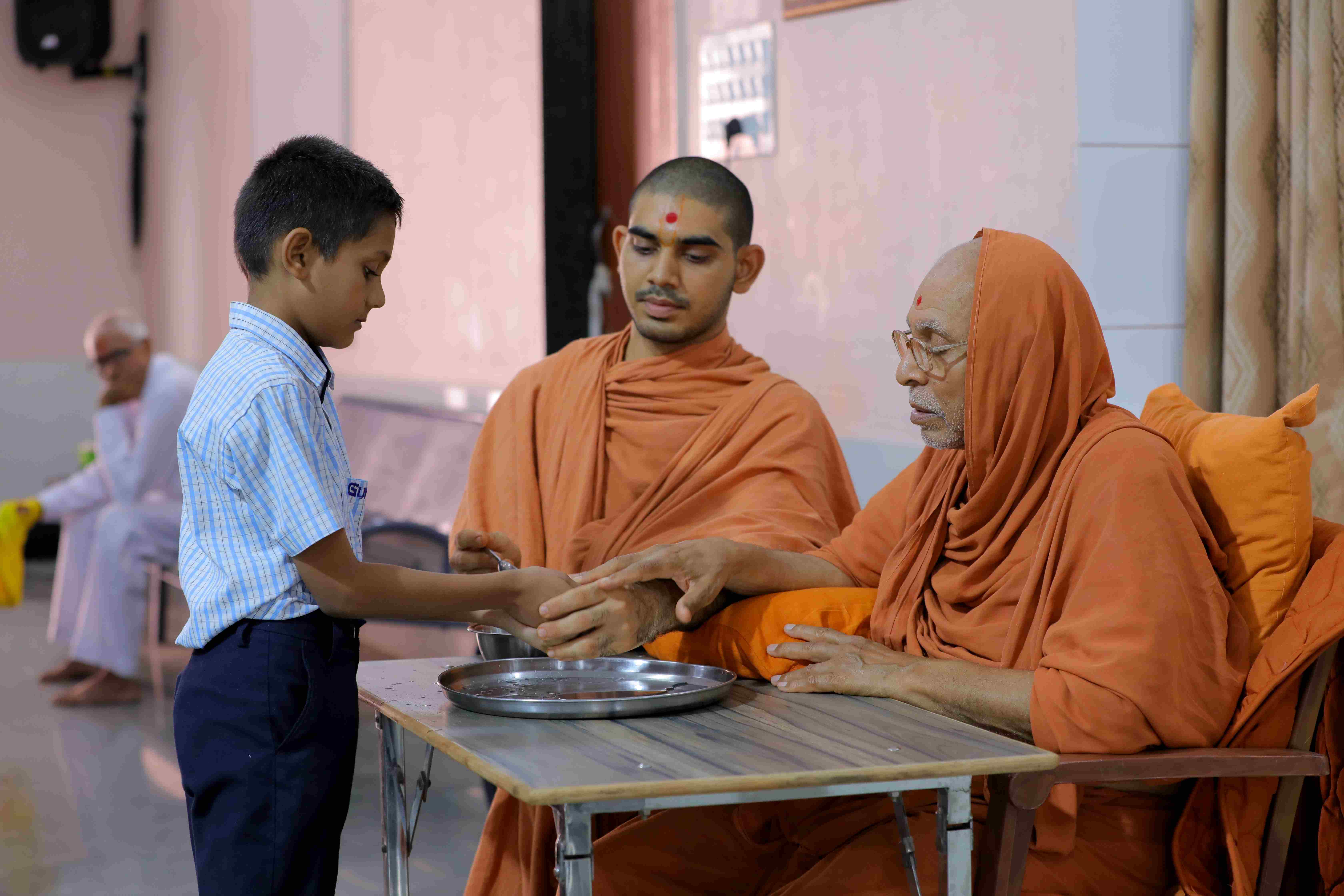 Pu. Gurumaharaj Visits at Tramba Gurukul | Swaminarayan Gurukul Rajkot Sansthan