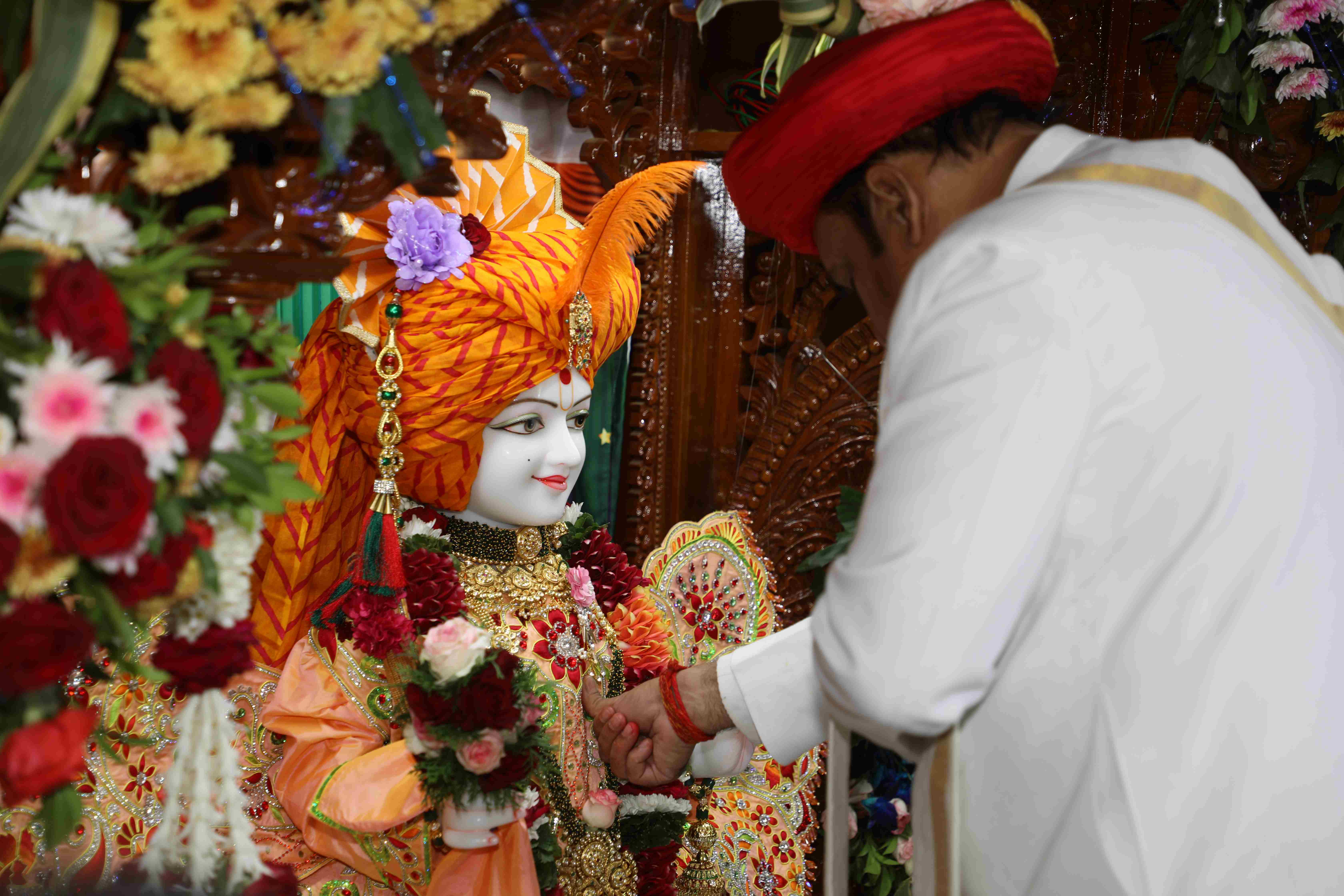 Sanskar Mandir Murti Pratishtha Mahotsav - Surat | Swaminarayan Gurukul ...