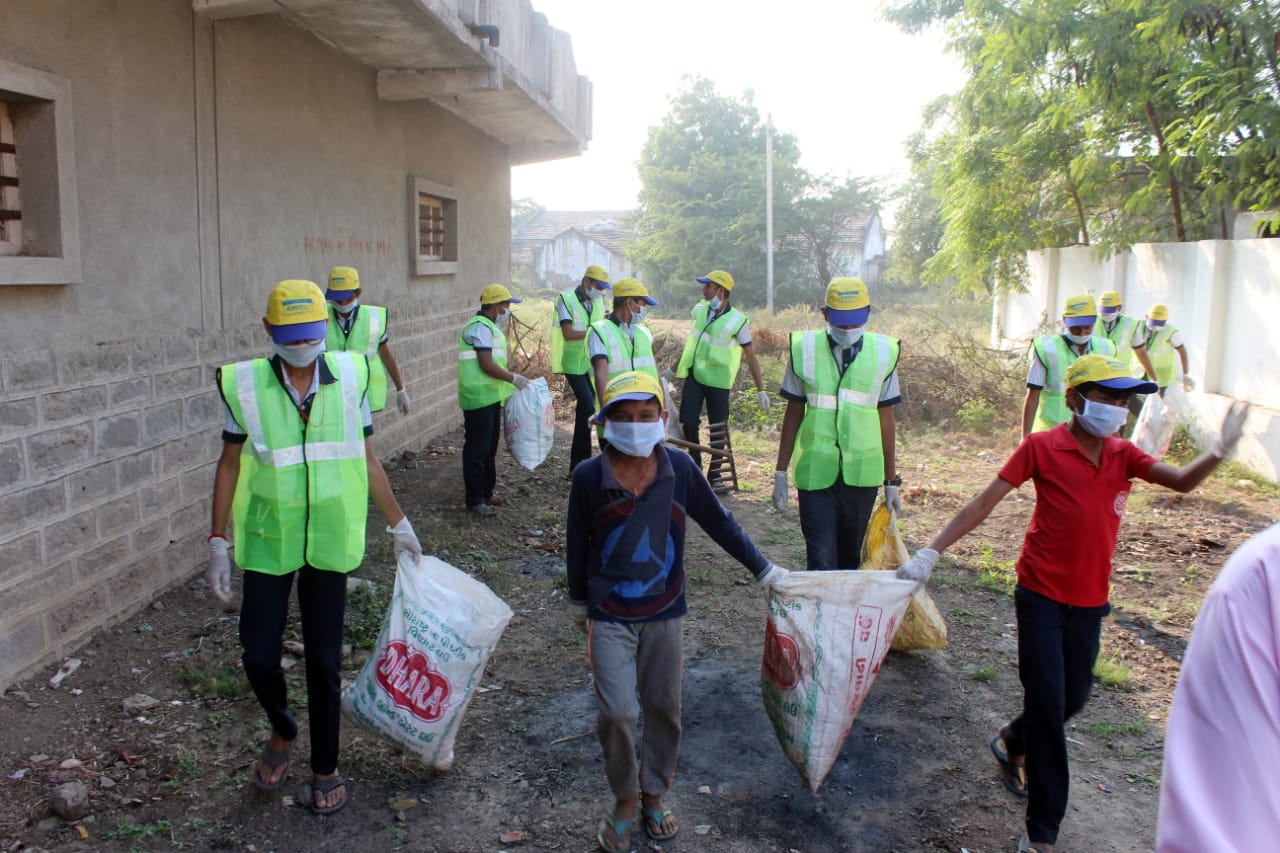 Swachh Bharat Abhiyan - Kankot Village | Swaminarayan Gurukul Rajkot ...
